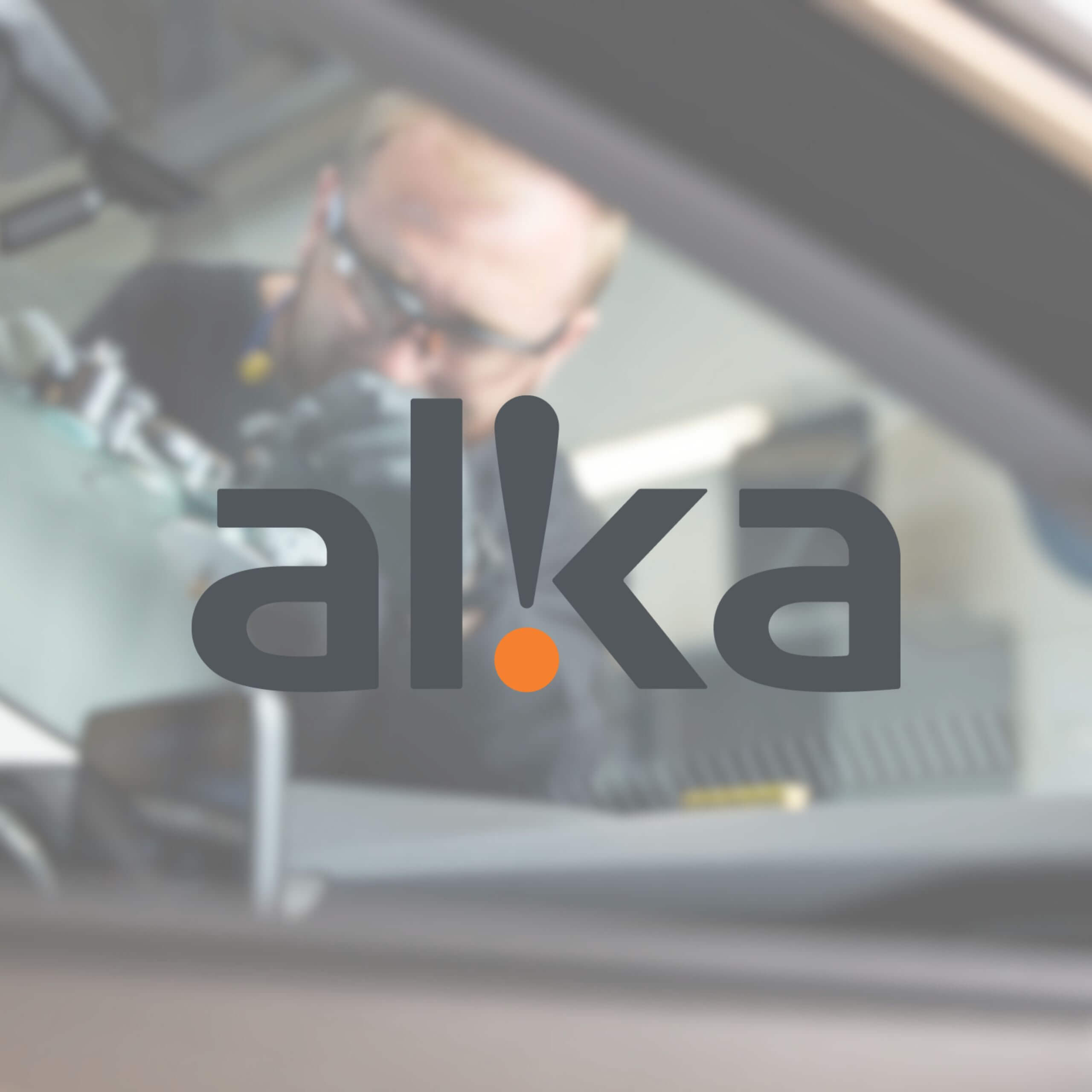 Alka Forsikring | Stenslag | Book en tid hos Dansk Bilglas